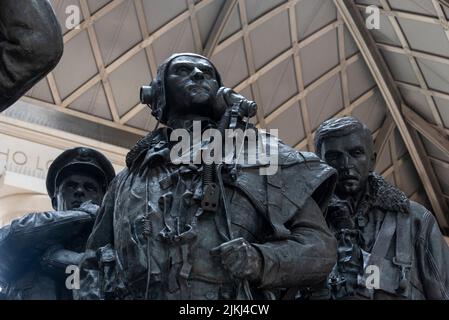 The grave of World War II RAF pilot, Guy Gibson in Steenbergen ...
