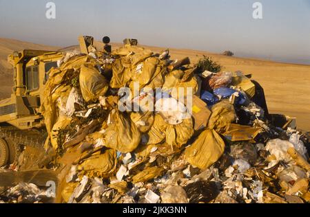 Trash at the Miramar Landfill in San Diego, California Stock Photo - Alamy