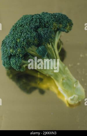 green broccoli stalk close up Stock Photo - Alamy