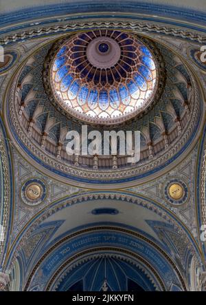 Stunning Dome of the Szeged Synagogue build,Hungary Stock Photo - Alamy