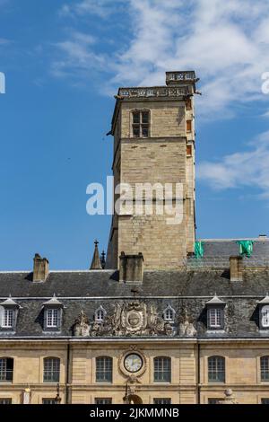 Medieval palace Ducal Palace of Dijon (Palais des Ducs et des Etats de ...