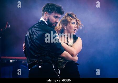 30th July 2022 - CMAT performs at Deer Shed Festival Stock Photo - Alamy