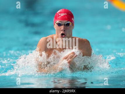 England's Greg Butler in action during the Mens 200m breastroke final ...
