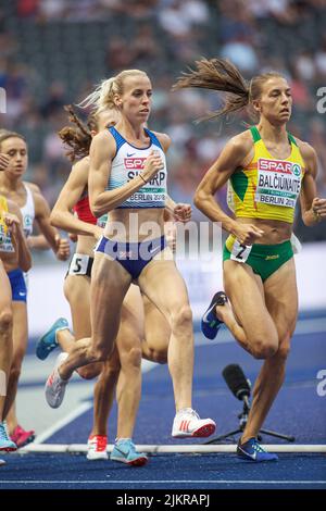 Lynsey Sharp participating in the 800 meters at the European Athletics ...