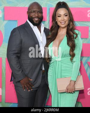 (L-R) Wanya Morris and Amber Reyes-Morris arrives at the Universal ...