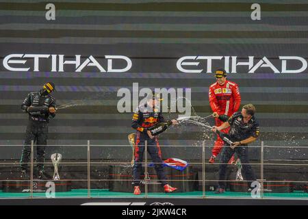 The famous Max Verstappen winning Formula 1 Grand Prix, Abu Dhabi Final ...