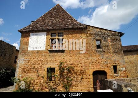 medieval sundial on the wall of the st mary,gdansk,poland Stock Photo ...