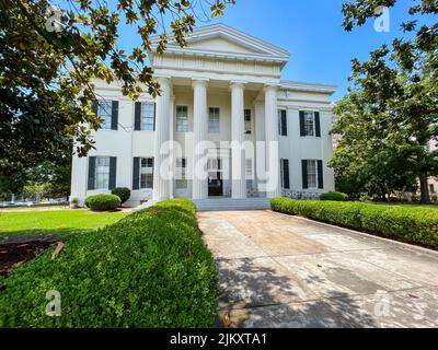 Jackson, MS - July 28, 2022: Jackson Mississippi City hall Stock Photo ...