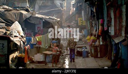SLUM SCENE, DHARAVI SLUM FOR SALE, 2010 Stock Photo - Alamy