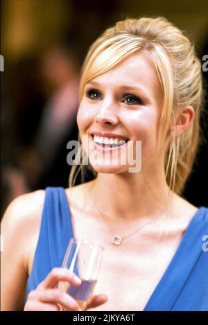 Kristen Bell in the "When in Rome" film set at Columbus Circle New York ...