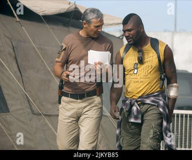 LIAM NEESON, QUINTON 'RAMPAGE' JACKSON, THE A-TEAM, 2010 Stock Photo ...