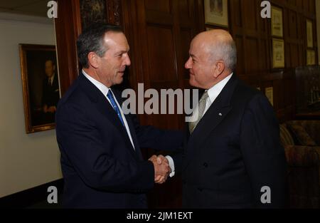 Office of the Secretary - SECRETARY DONALD EVANS WITH HEINZ MOELLER ...