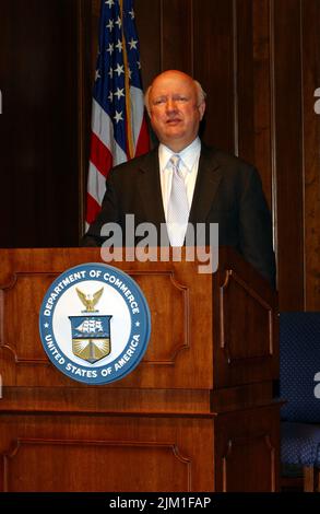 Office of the Deputy Secretary - Service Industry Presentation with ...