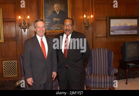 Office of the Secretary - SECRETARY DONALD EVANS WITH ALBERT HAWKINS ...