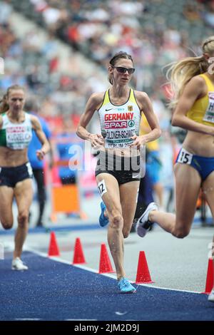 Antje Möldner-Schmidt running in the 3000m hurdles at the European ...