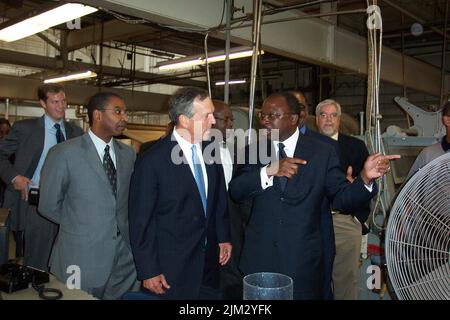 Office of the Secretary - SECRETARY DONALD EVANS' TOUR OF MINORITY ...