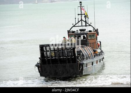 A Royal Marines LCVP Mk5 landing craft Stock Photo - Alamy