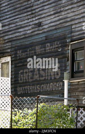Rare, vintage hand painted Ghost Signs dating to the late 1920’s and ...