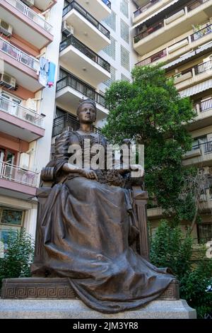 Queen Olga statue, Thessaloniki, Macedonia, North-Eastern Greece Stock ...