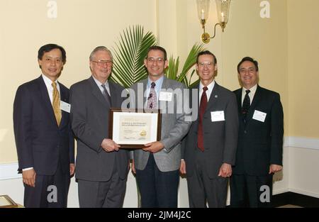 Technology Administration - COMSCI PROGRAM GRADUATION Stock Photo - Alamy