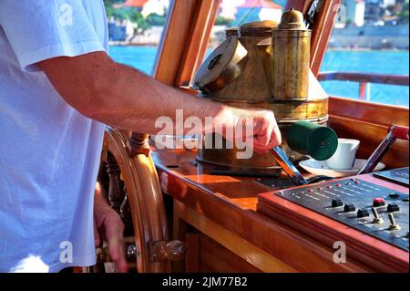 transport / transportation,navigation,navigation,nautical instruments ...