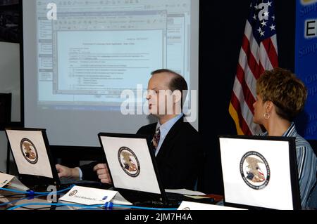 Office of the Secretary (Carlos Gutierrez) - Press Conference Cuba ...