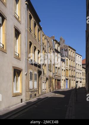 Metz - Alley in the historical old town, France Stock Photo - Alamy