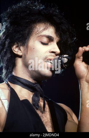 Prince March 1983. Credit: Scott Weiner / MediaPunch Stock Photo - Alamy