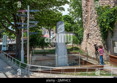 Zero mile stone pillar monument in Nagpur ; Maharashtra ; India ; Asia ...