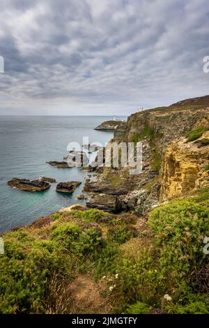 The South Stack cliffs with the Lighthouse and Elin’s Tower in the ...