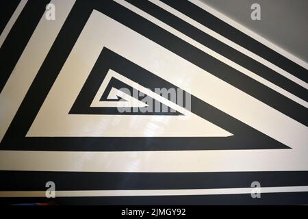 A black and white drawing of stripes of different widths and lengths ...