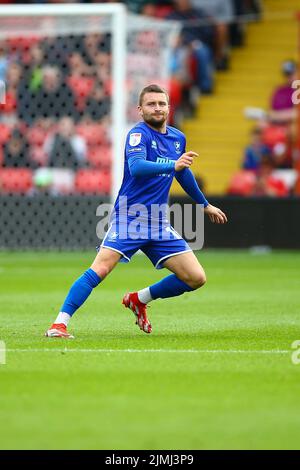 Oakwell Stadium, Barnsley, England - 6th August 2022 Michael Duff ...
