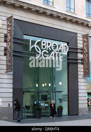 View of the Broad Gate offices and retail building on the headrow in ...