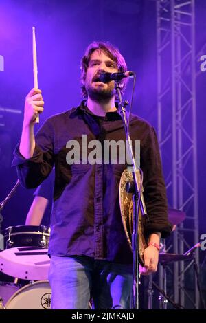 Andy Yates, founding member, banjo player and baritone vocalist with ...