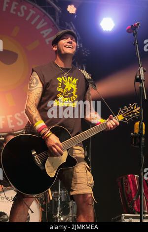 Ken Bonsall of Ferocious Dog performing at the Wickham Festival ...