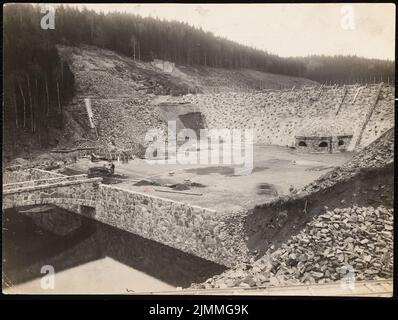 Poelzig Hans (1869-1936), dam, Klingenberg (1910): Construction site ...