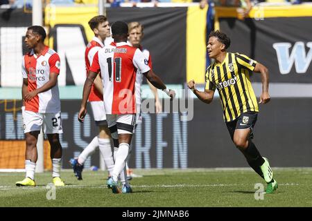 ARNHEM - Million Manhoef of Vitesse celebrates the 1-0 with his ...