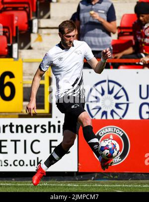 Derby County’s Tom Barkhuizen in action during the Sky Bet League One ...