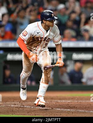 Houston Astros' Jeremy Peña bats during the third inning of a baseball ...