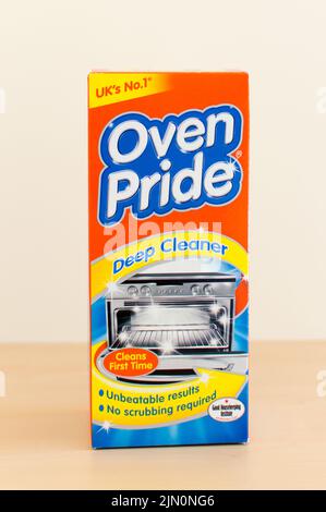 Oven Pride Deep Cleaner Stock Photo - Alamy
