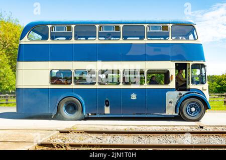 1954 KET 220 Daimler CVG6 Weymann H30/26R vintage double decker bus in ...
