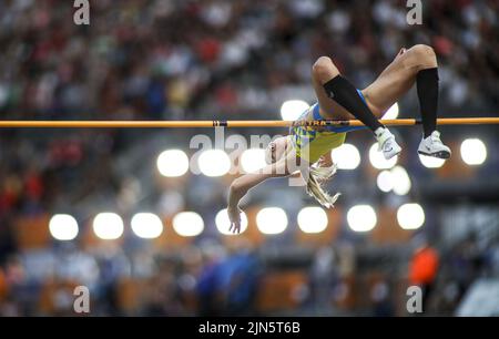 Kateryna Tabashnyk participating in the high jump at the European ...
