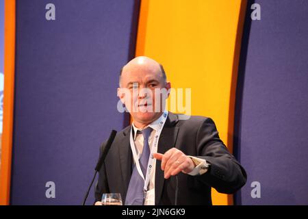 Ian Taylor, Vitol CEO, then chairman speaking at the IP week Conference ...