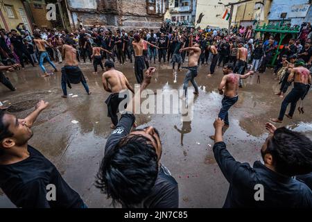 Ahmedabad, Gujarat, India. 9th Aug, 2022. Shia Muslims mourned the ...