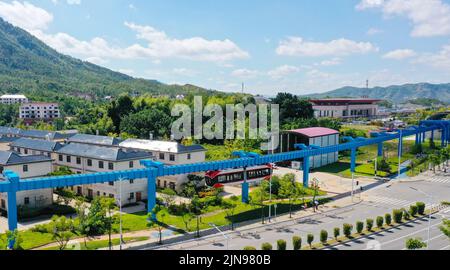 (220810) -- XINGGUO, Aug. 10, 2022 (Xinhua) -- Aerial photo taken on ...