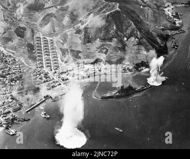 Imperial Japanese Navy battleship Haruna being launched on 14 December ...
