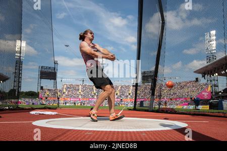 Ethan Katzberg of Canada competing in the men’s hammer final at the ...