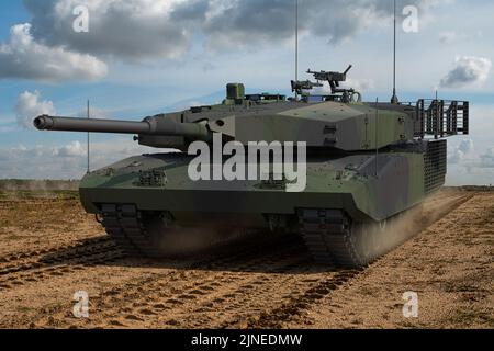 Leopard 2 A7 GERMAN MAIN BATTLE TANK Stock Photo - Alamy