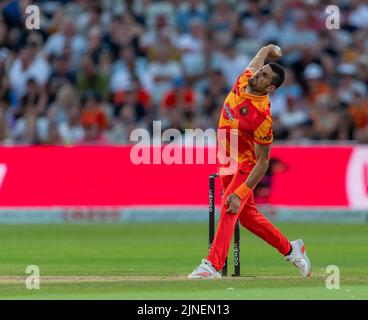 Benny Howell bowling for Birmingham Phoenix in The Hundred match ...