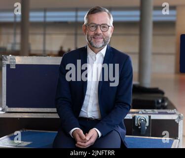 Deutschland. 27th Jan, 2022. Michael Roth, SPD, Chairman of the Foreign ...